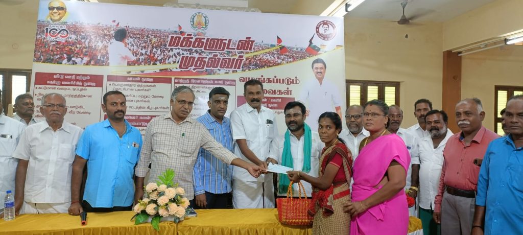 சுரண்டை நகராட்சியில் மக்களுடன் முதல்வர் திட்ட சிறப்பு முகாம் – Seithi Saral